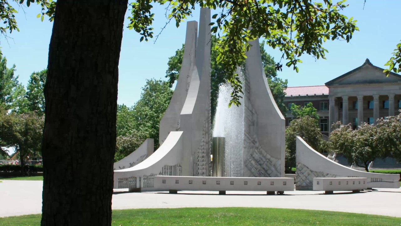 Purdue University Engineering fountain Hyperlapse made with ...