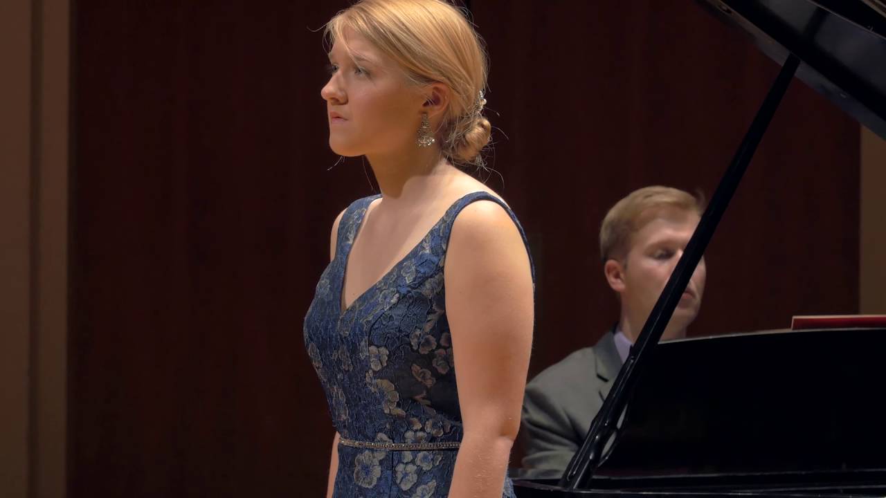SCHUMANN "Frauenliebe und -leben", VIII - Laura Curl, soprano - April ...