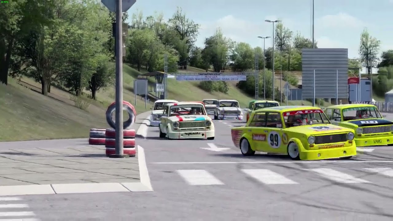 Racing Ladas around the street circuit of Mišeluk, Serbia - Assetto ...