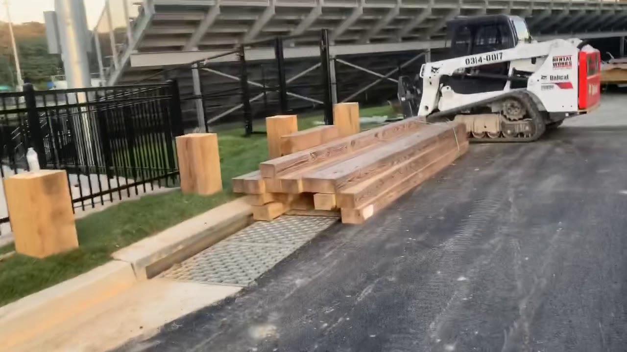 SCHOOL TOUR (Wheaton Knights /High School) - YouTube