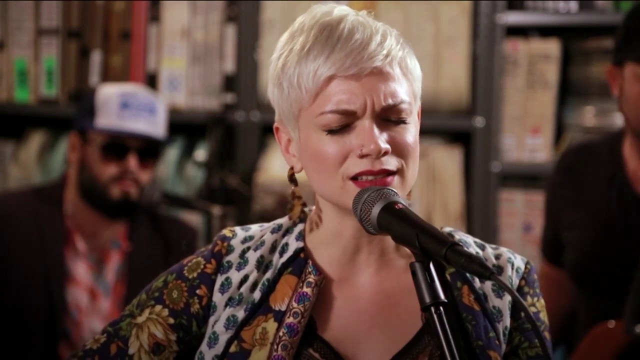 Lillie Mae - A Golden Year - 8/14/2019 - Paste Studios - New York, NY ...