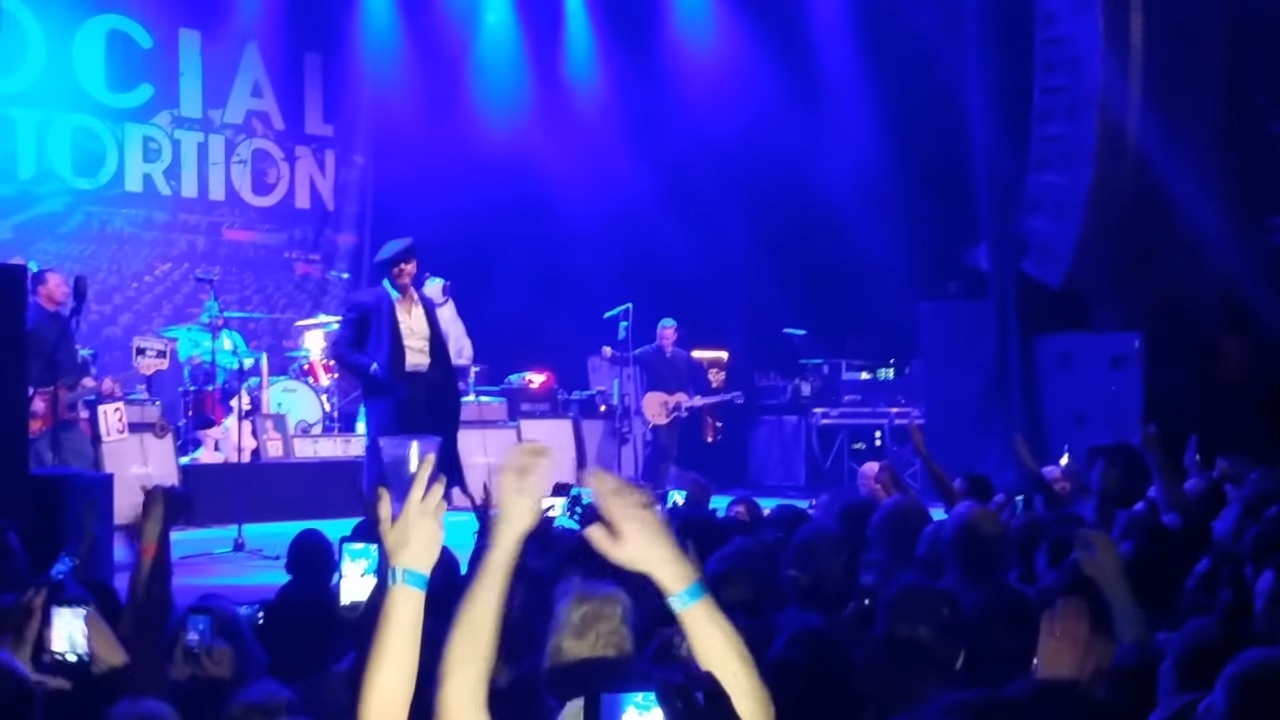 Social Distortion Live 3-1-2017 (So Far Away) Anaheim House Of Blues ...