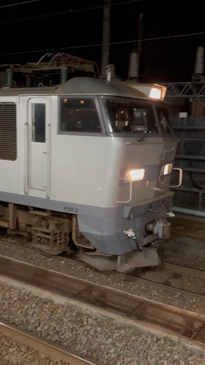 EF510-510 4076レ 銀釜 元カシオペア牽引機 東青森駅 #銀釜 ef510 #ef510 カシオペア - YouTube