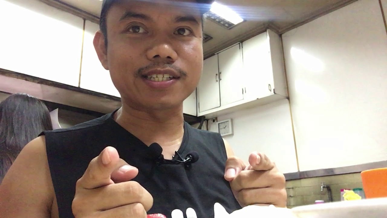 JMaC Eats at Pinsec House Mami and Siopao - YouTube