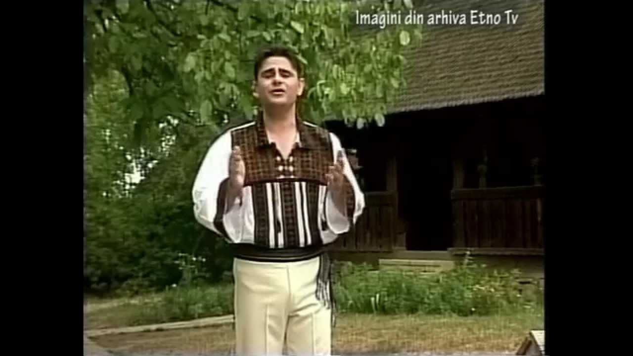 Aurelian Preda - Pe poarta la Manastire (cu Saveta Bogdan) - YouTube