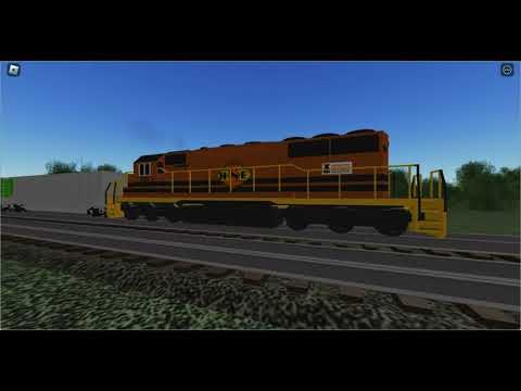 CN Potash Train Meets HESR Coal Train with HESR 3390 leading as a Long Hood Forward (2019) - YouTube