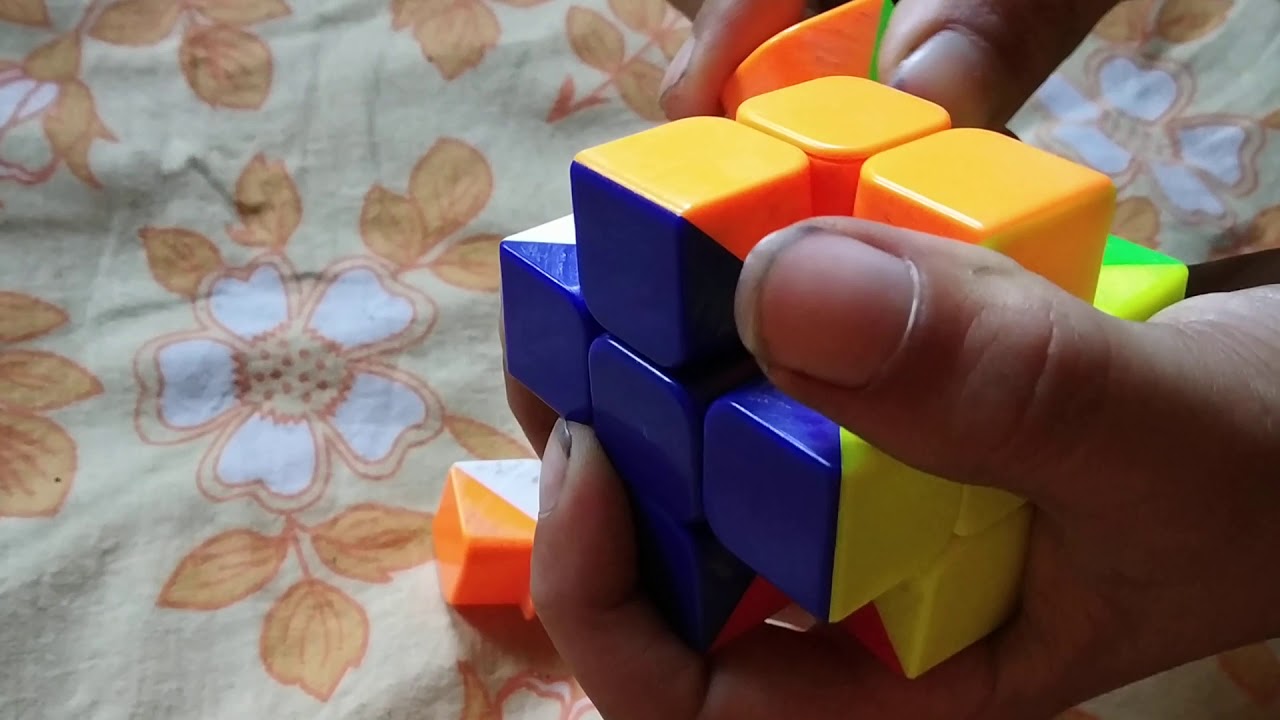 Very simple trick to finish cube puzzle - YouTube