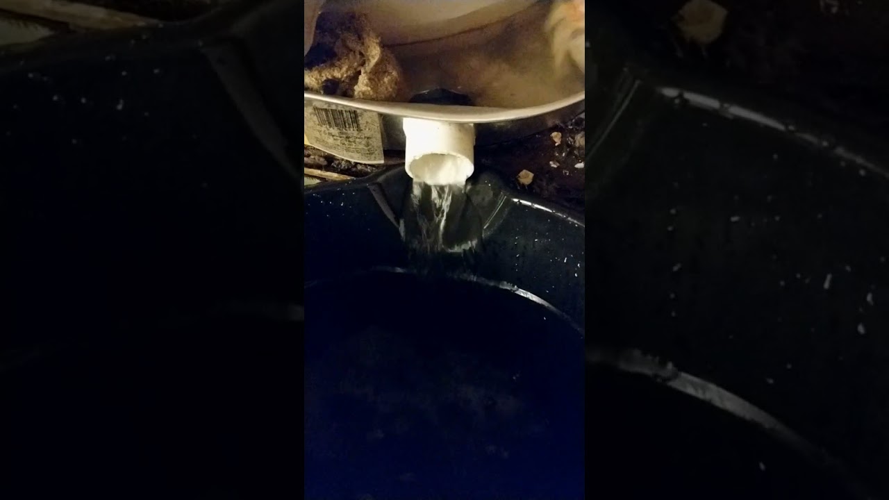 draining the overflow pan - YouTube