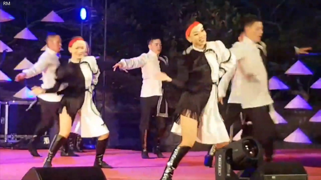 Mongol bujig - Модерн Монгол бүжиг - YouTube