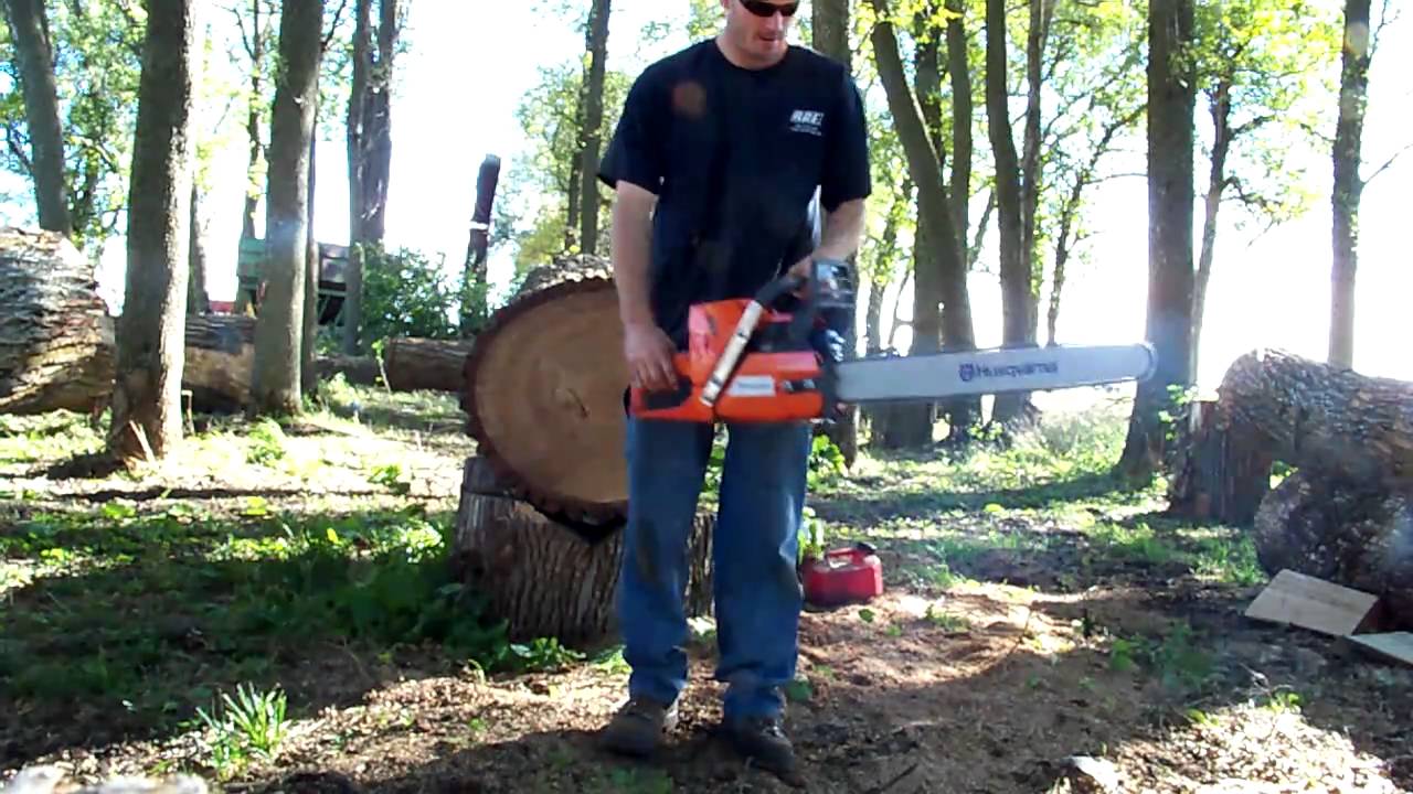 Husqvarna 372xp x-torq - YouTube