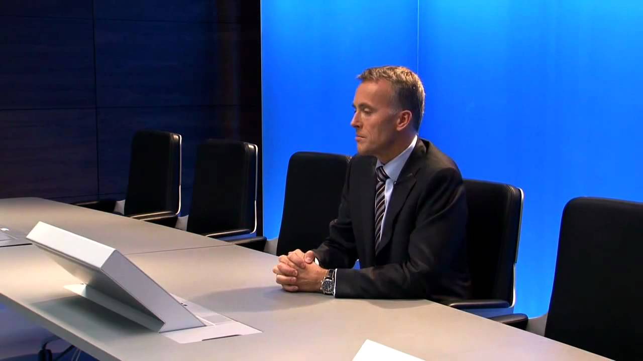 Cisco (TANDBERG) Telepresence Interoperability Demo Cisco CTS3000 - YouTube