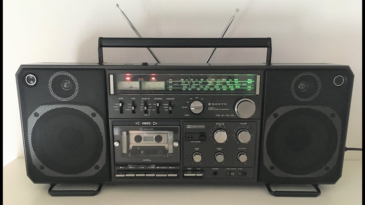 SANYO M 9998 LU Boombox - YouTube