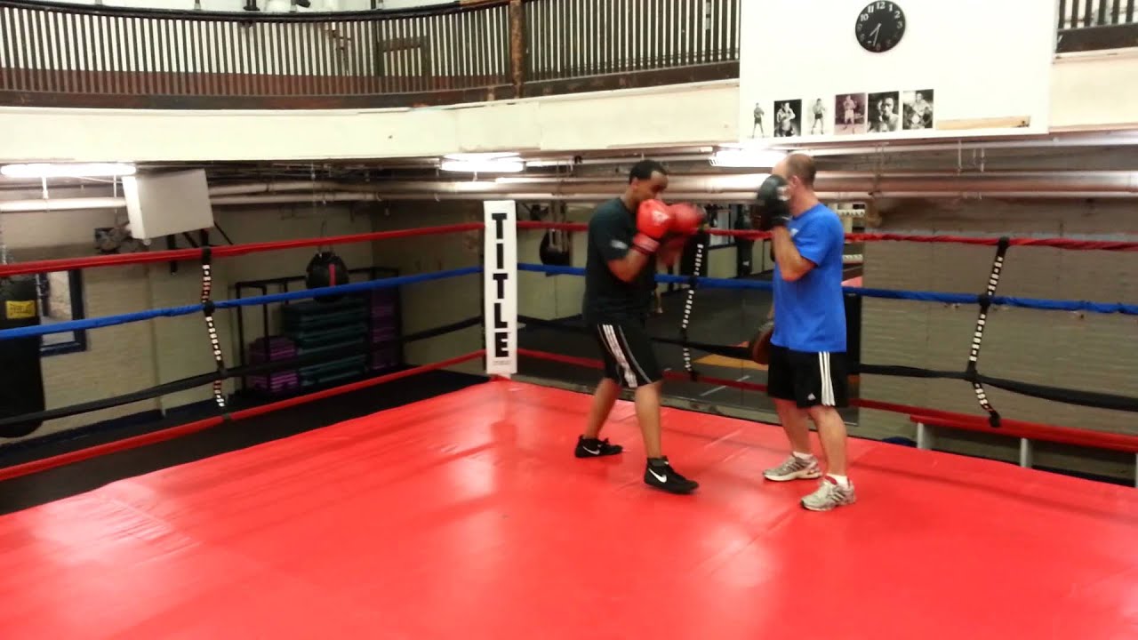 Boston somali boxer pad work - YouTube