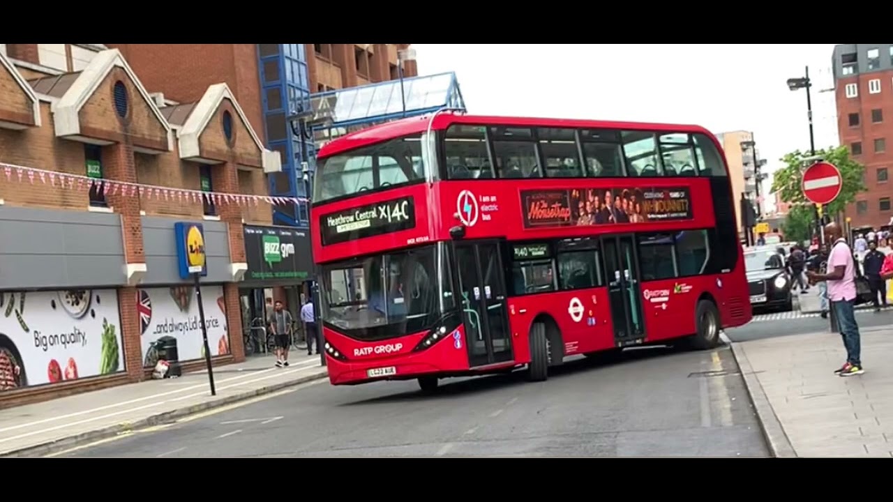 (Ibus) X140 to Heathrow Airport Central Bus Station - YouTube