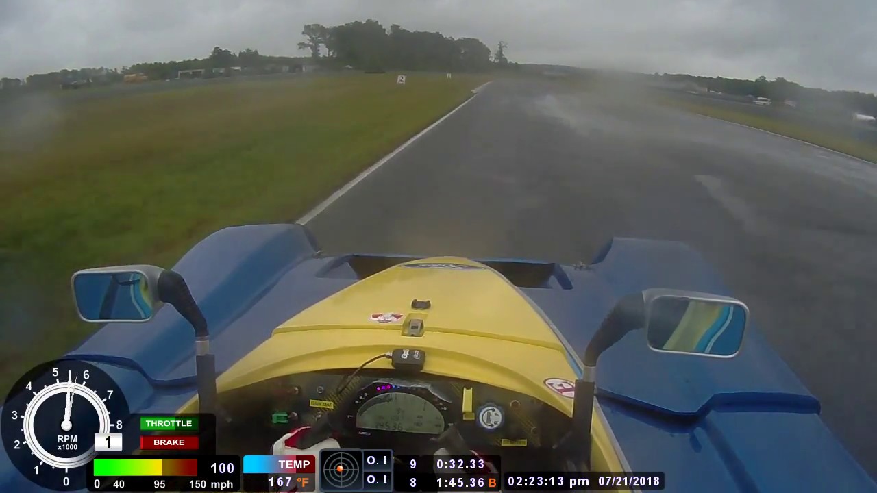 2018 SCCA Majors NJMP Saturday Rain Race SRF3 - YouTube