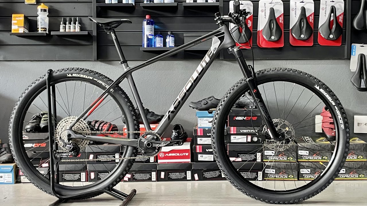Bicicleta ABSOLUTE PRIME LTD CARBONO - YouTube