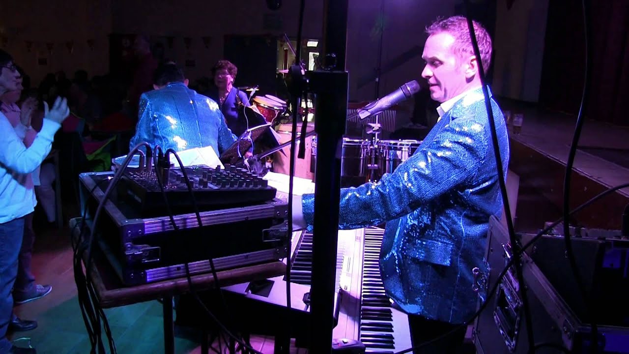 Carnaval VFG Tongeren - YouTube