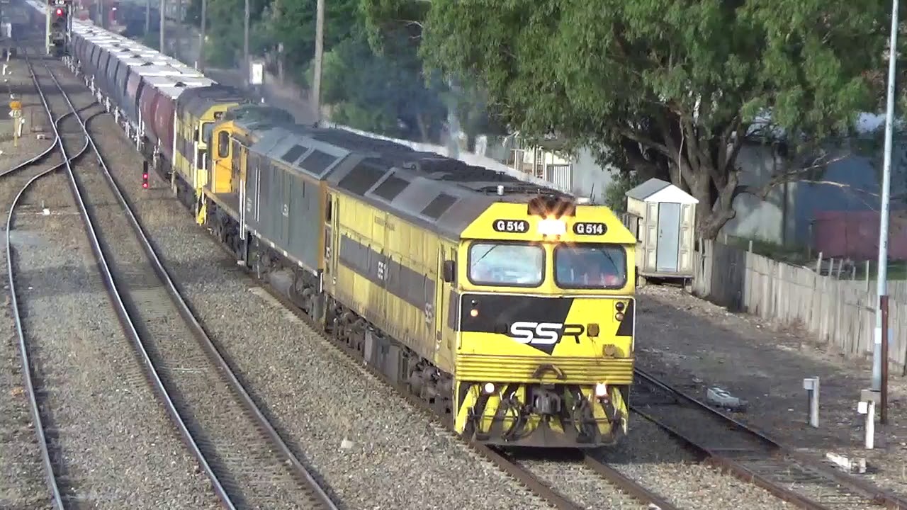 SSR lash up- G514 RL304 602 44202=2347 Goulburn 4-01-2018 - YouTube