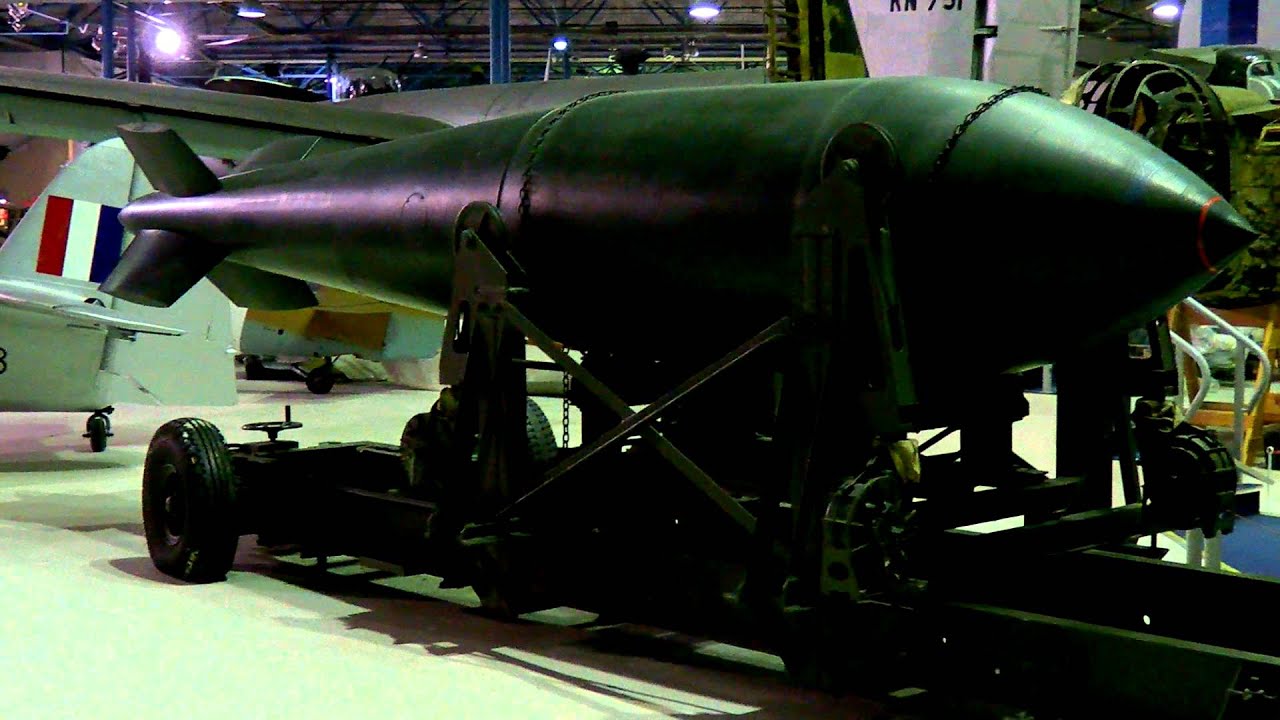 Example Grand Slam Bomb at RAF Hendon - YouTube