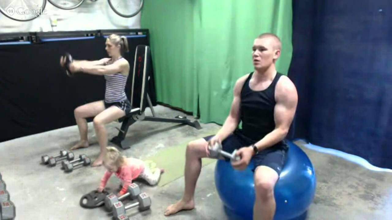 6/6 | BULK SHOULDERS | END OF WEEK 8 / MONTH 2 !!! - YouTube