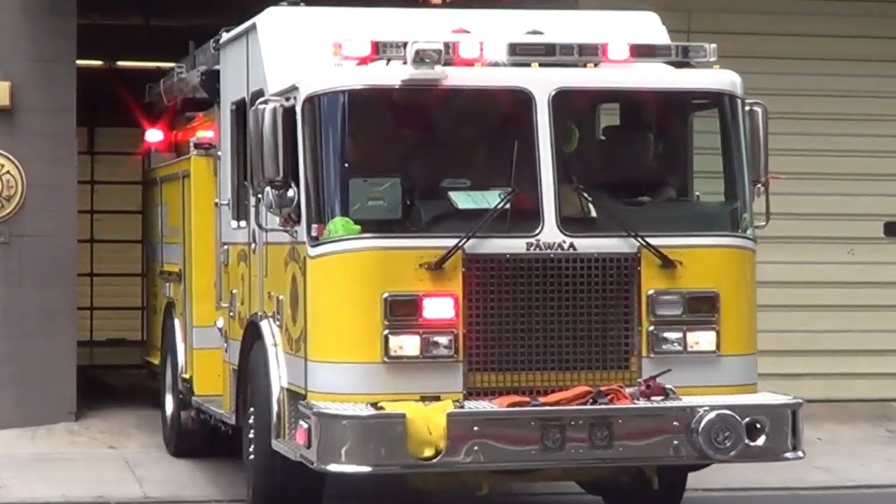 Honolulu Fire Dept. Engine 2 Responding - YouTube