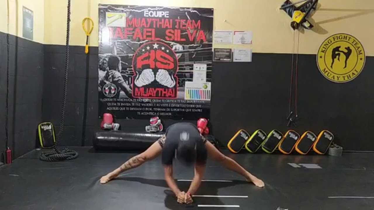 Treino de MUAY THAI completo, MOVIMENTAÇÃO E TÉCNICA. - YouTube