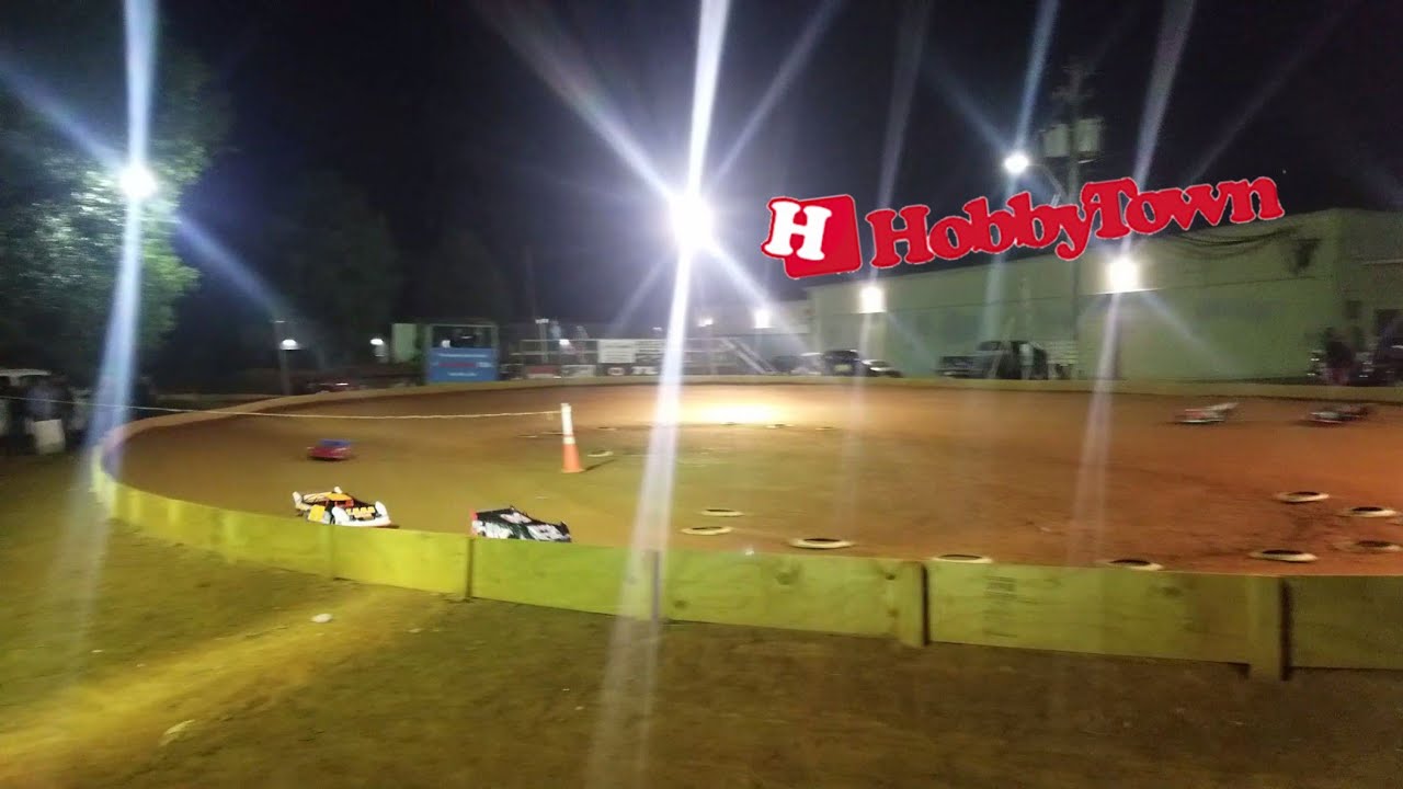 5th Scale RC Racing 4 - 4/20/19 - HobbyTown Raceway - Mobile AL - YouTube