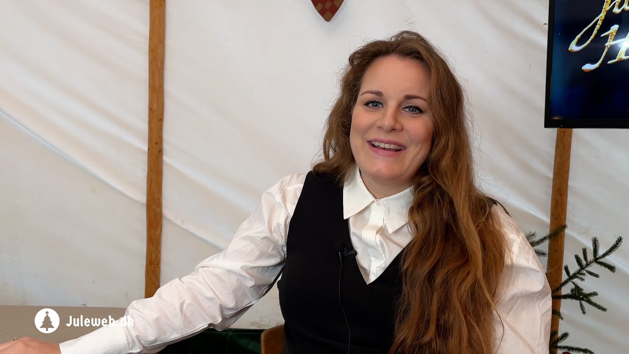 Julehjertets Hemmelighed: Interview med Lise Baastrup - YouTube