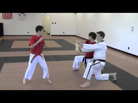 karate fail - YouTube