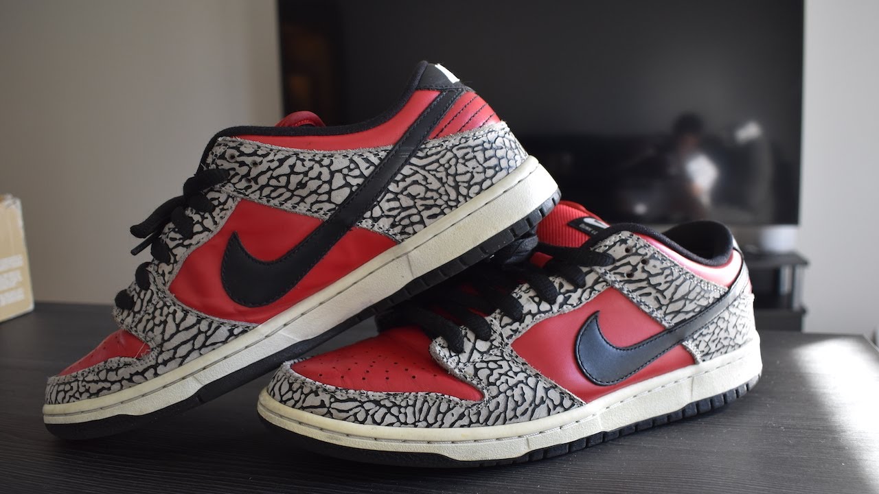 SUPREME X NIKE RED CEMENT DUNK - YouTube