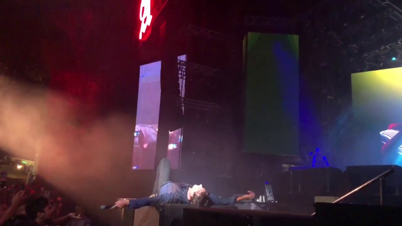 Suede “By the Sea” @ Soundrenaline Festival, Bali September 7, 2019 ...