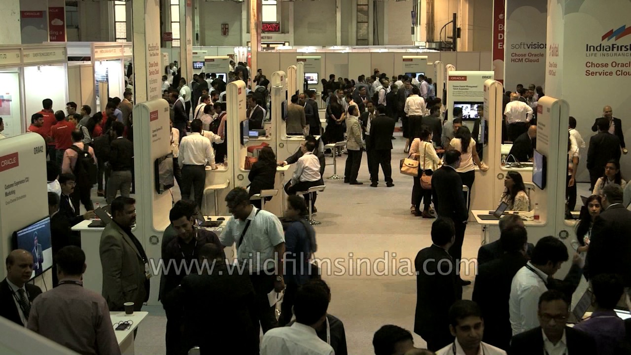 Tech convention in India - India becomes big IT hub - time lapse of ...