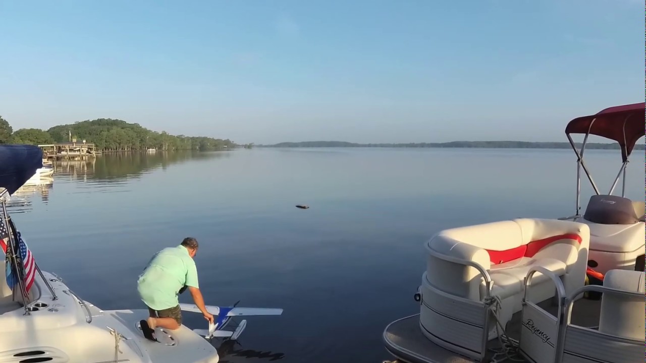 Valiant Float Fly May 2019 4k - YouTube