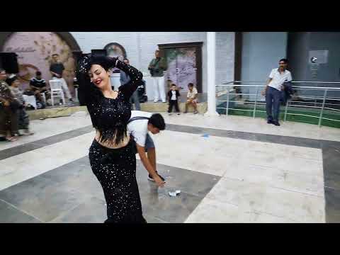 İzmirli Neslihan’dan Darbuka Ritmiyle Oryantal Şov! 🔥