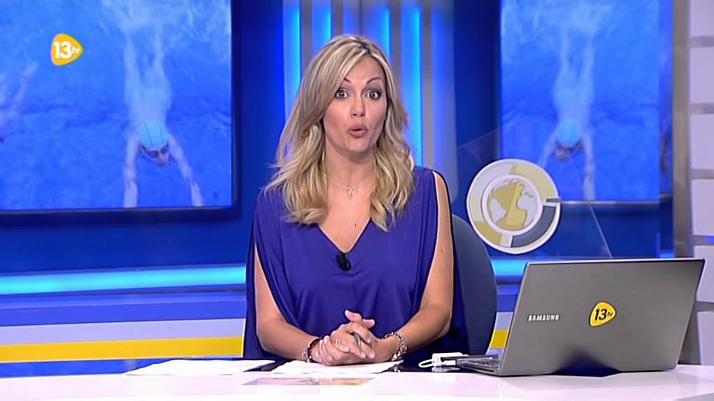 María Rodríguez-Vico (Al día) (13 TV) (16-06-2015) - YouTube