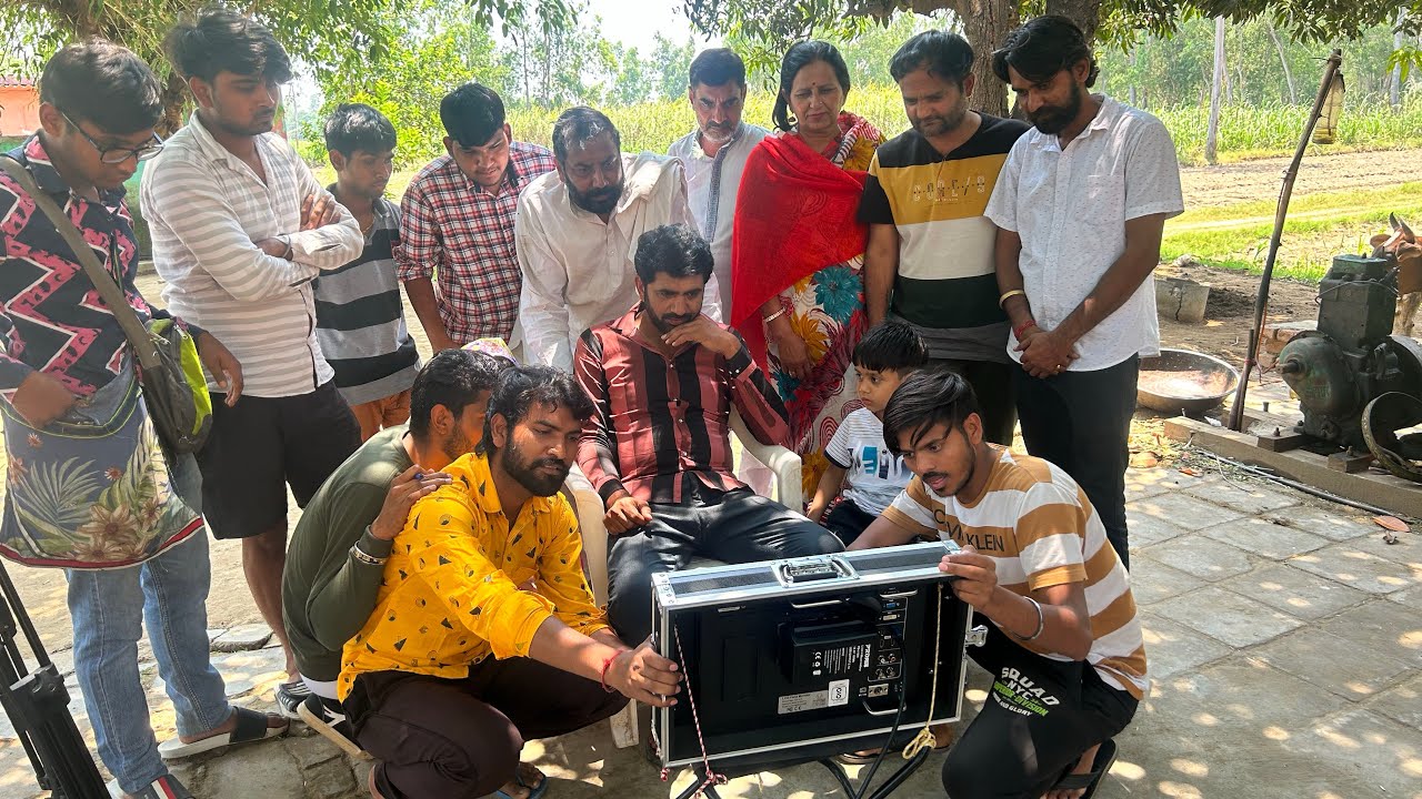 Utter Kumar ji On shooting time masti fully enjoy Chotu Lucky Dada ...