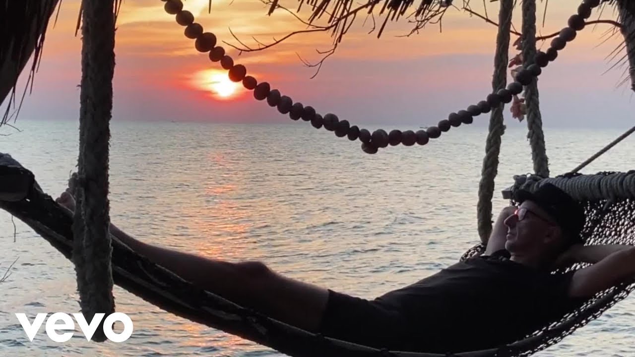 RD Turner - Day Drinking - YouTube