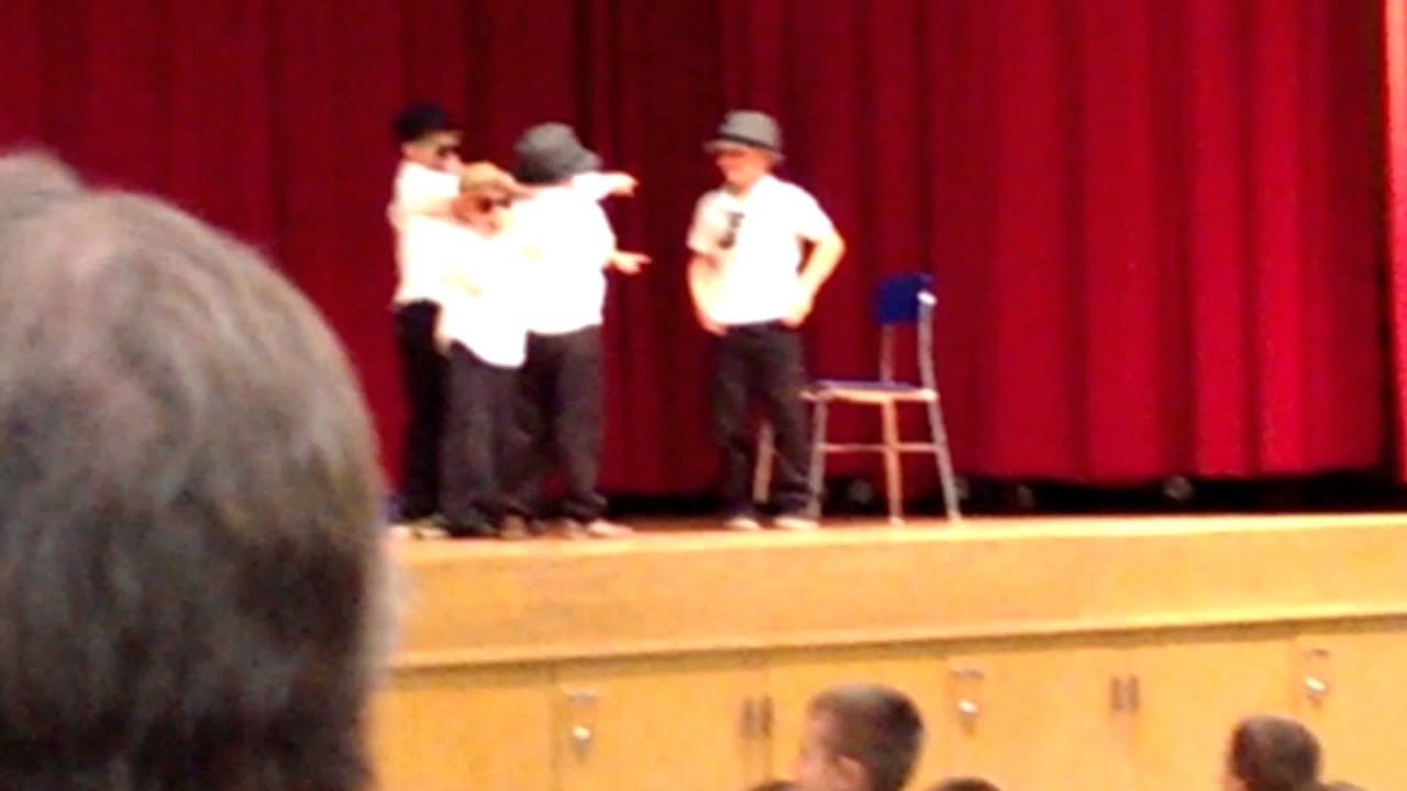 1st grade skit - YouTube