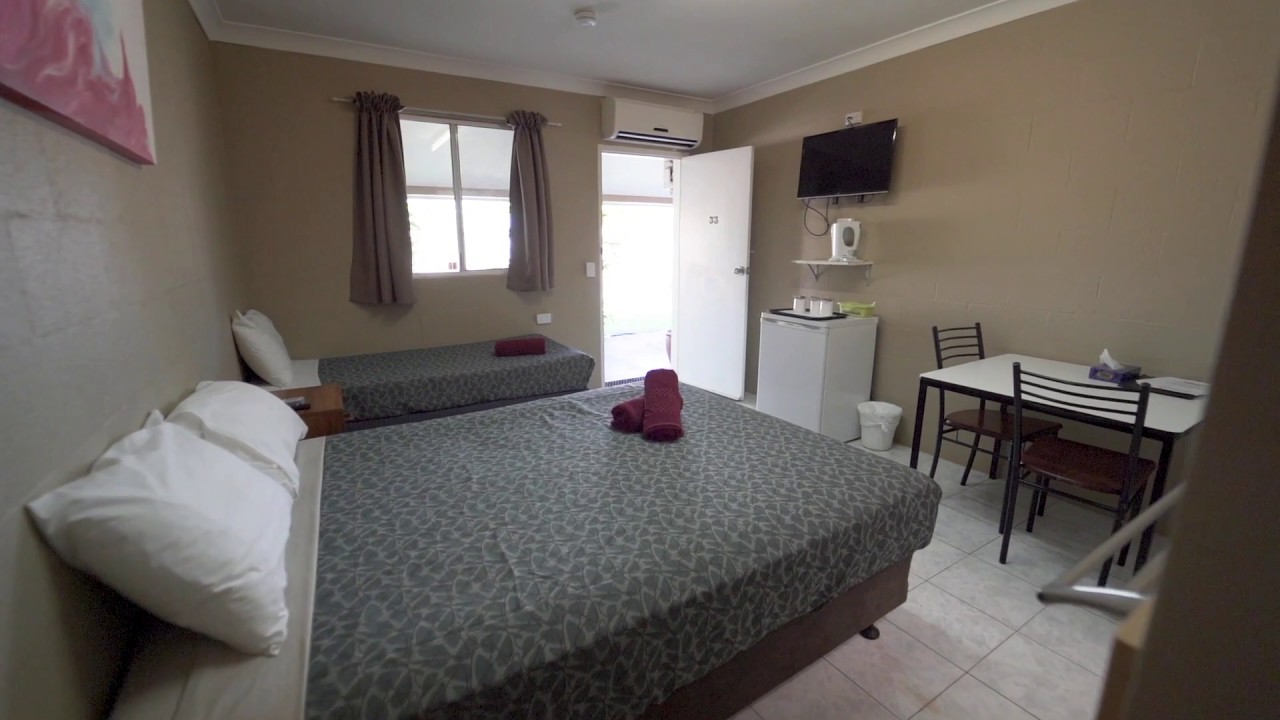 Beagle Motor Inn Katherine by Grasshopper Travel - YouTube