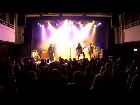 Wolf on Fire - Queen of Desire (live)