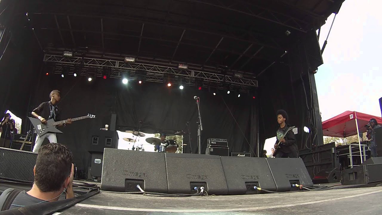 Unlocking The Truth Live at Fun Fun Fun Fest 2013 Austin Texas FFFFest ...