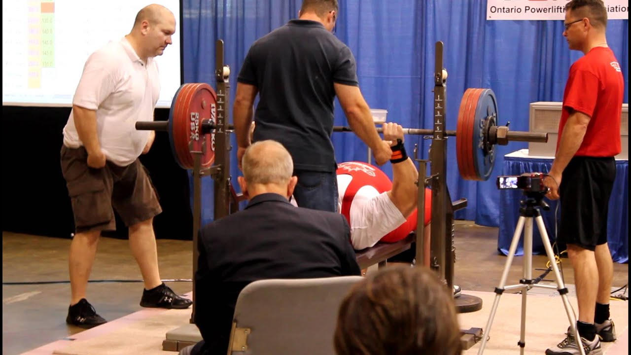Blind Powerlifter Stephen Jesso - Bench Press - YouTube