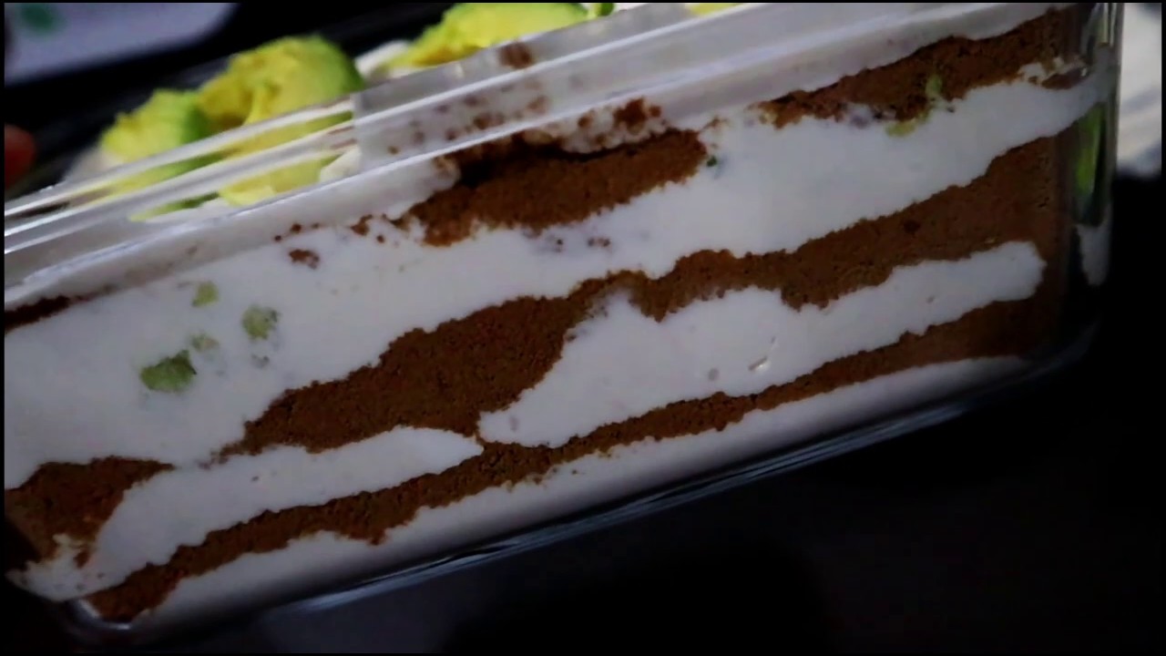 HOW TO MAKE CREAMY AVOCADO FLOAT - YouTube