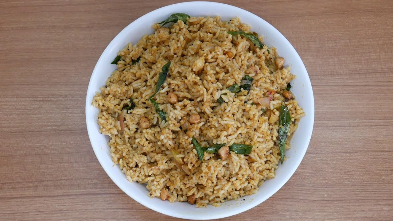 ಬೆಳ್ಳುಳ್ಳಿ ಹುಳಿ ಅನ್ನ | Garlic Huli Anna Recipe | Garlic Tamarind Rice ...