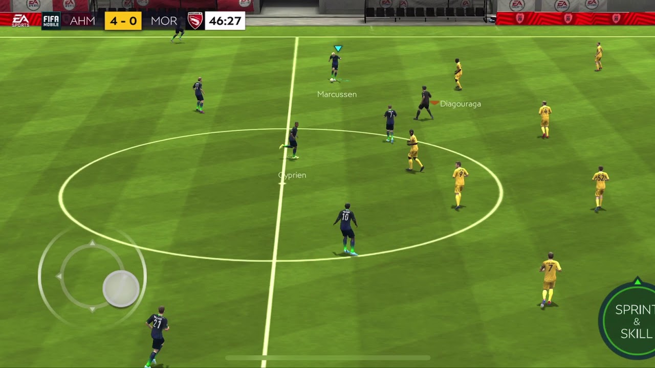Playing Fifa mobile - YouTube