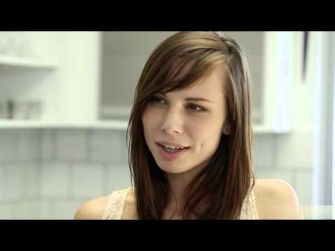 Riley Reid and Aidra Fox talking in kitchen