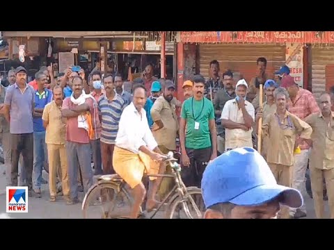 റോഡിലെ മുഴുവന്‍ മാലിന്യങ്ങളും നഗരസഭയുടെ നേതൃത്വത്തിൽ നീക്കി |Alappuzha ...