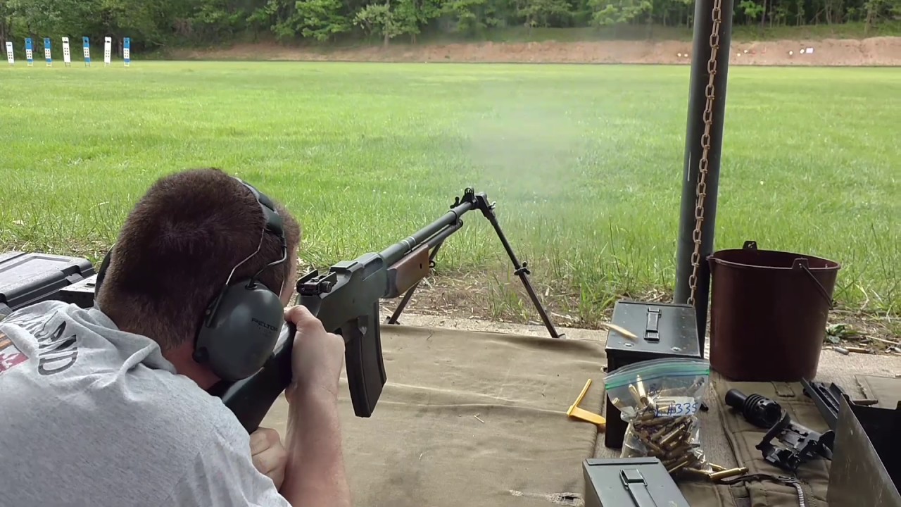 BAR with 30 round magazine - YouTube