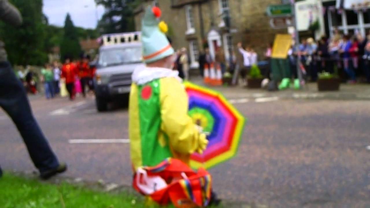 Staindrop carnival 2012 - YouTube