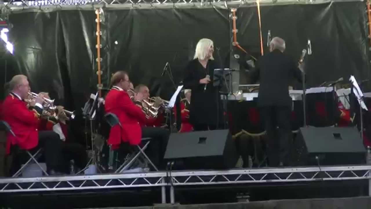 TYLDESLEY BAND-RIVER DEEP MOUNTAIN HIGH - YouTube